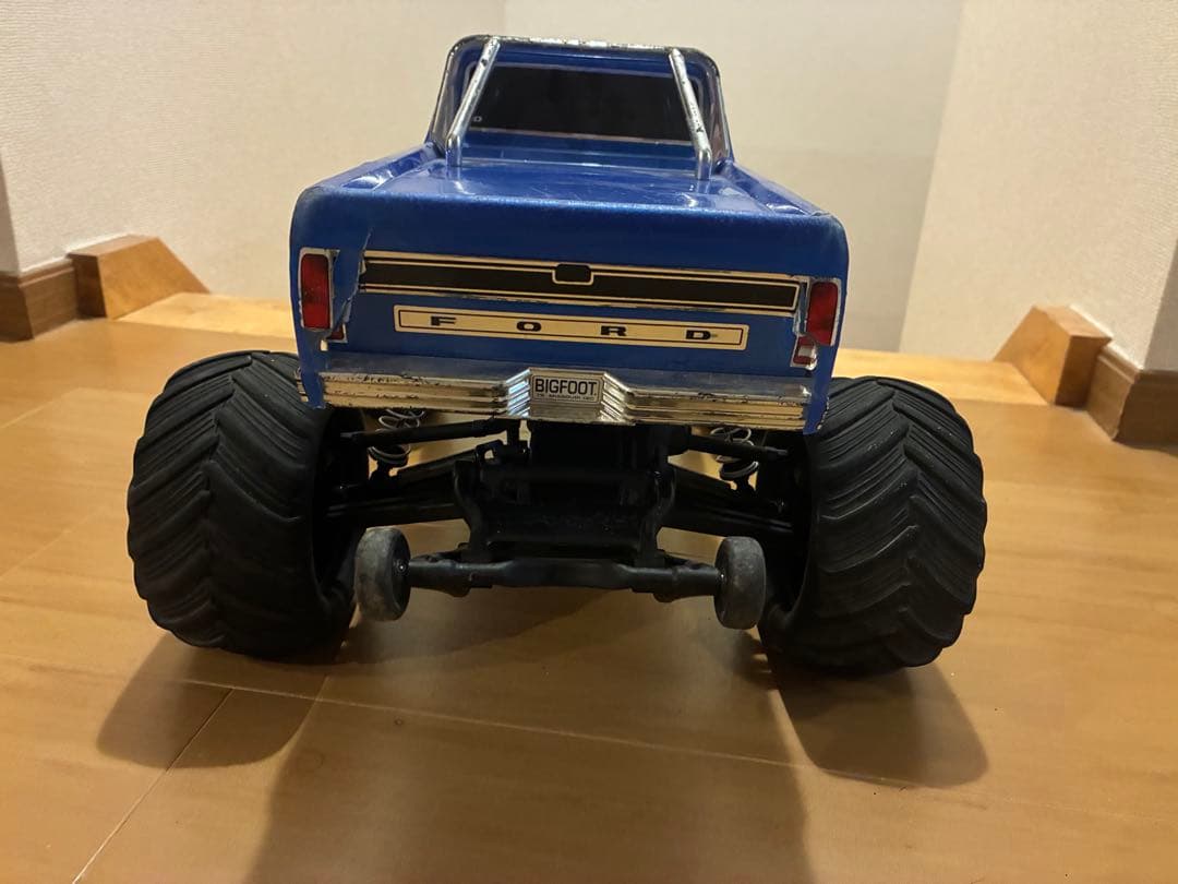 TRAXXAS Bigfoot 2WD シャーシのみ　機器類なし