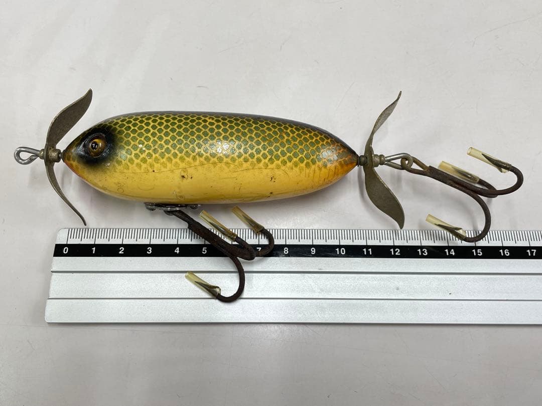 HEDDON #350 MUSKY SURFUSSER グリンスケール