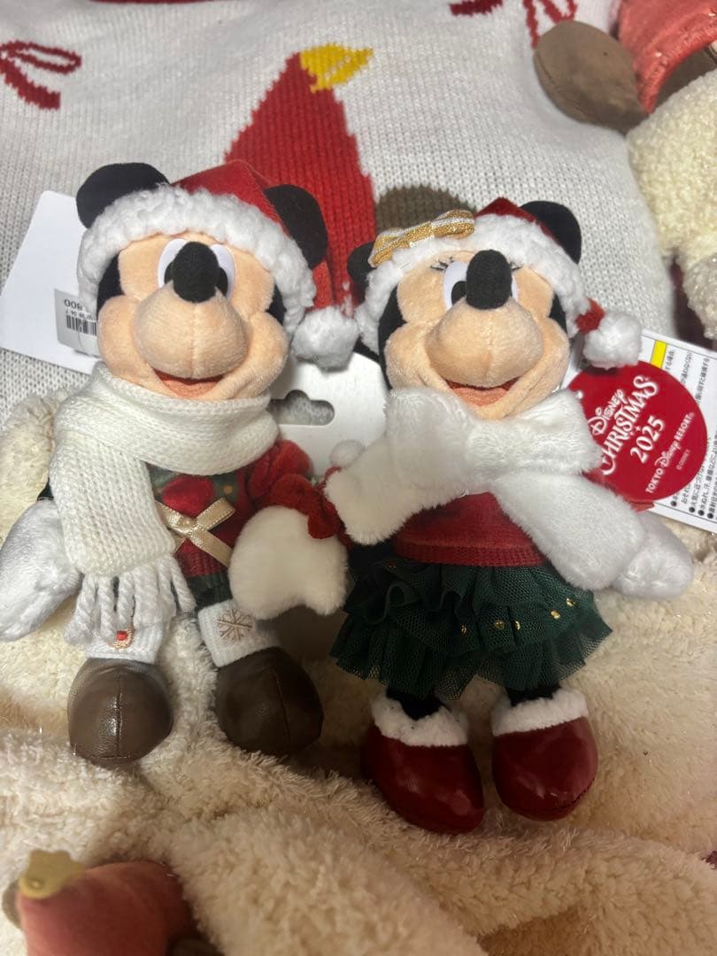 ディズニークリスマスまとめ売りリルリンリンセーター ポシェット ぬいぐるみバッチ