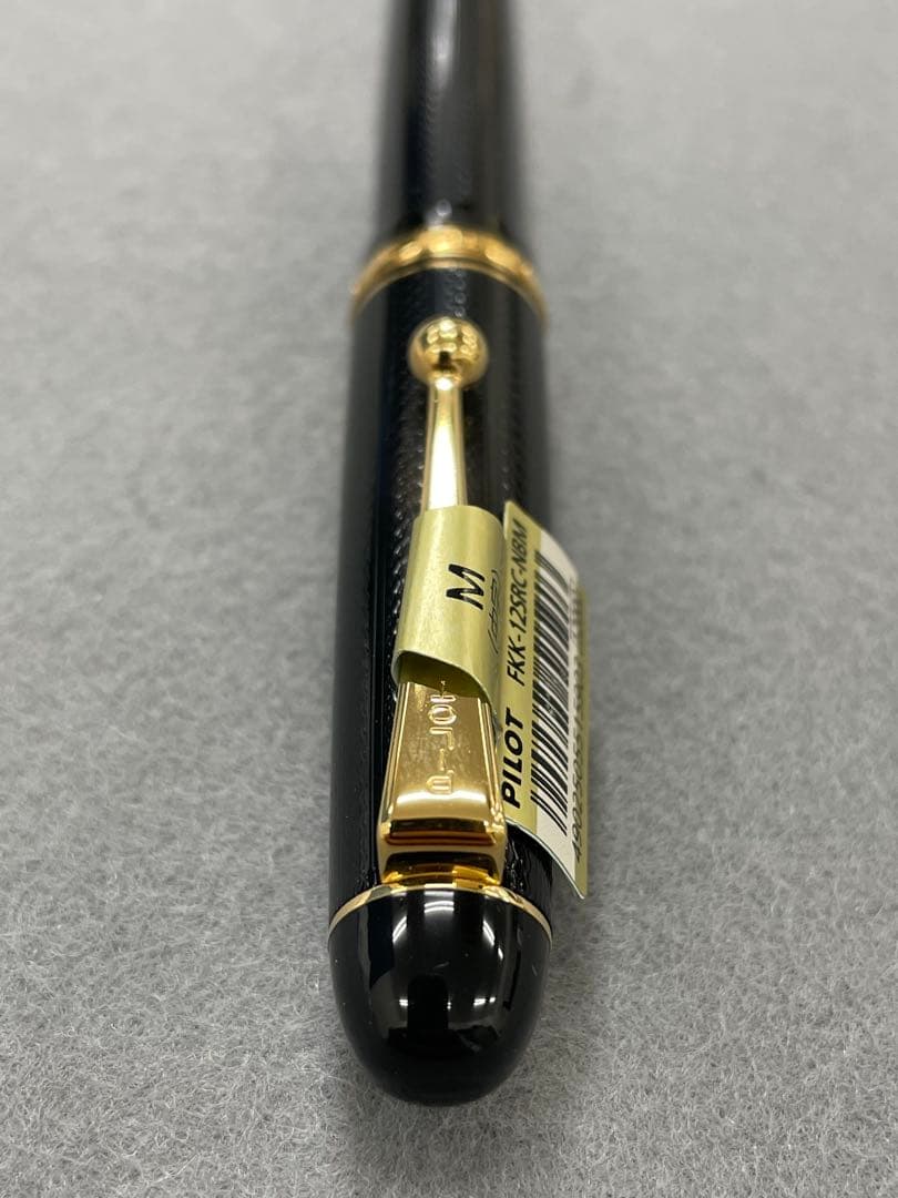 【未使用】PILOT CUSTOM74 ブラック 網目　万年筆　字幅M 限定品
