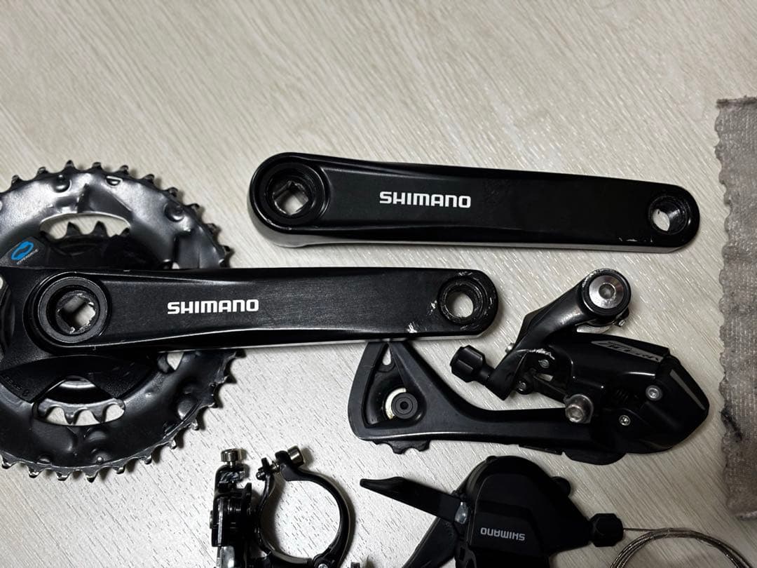 SHIMANO コンポーネントセット