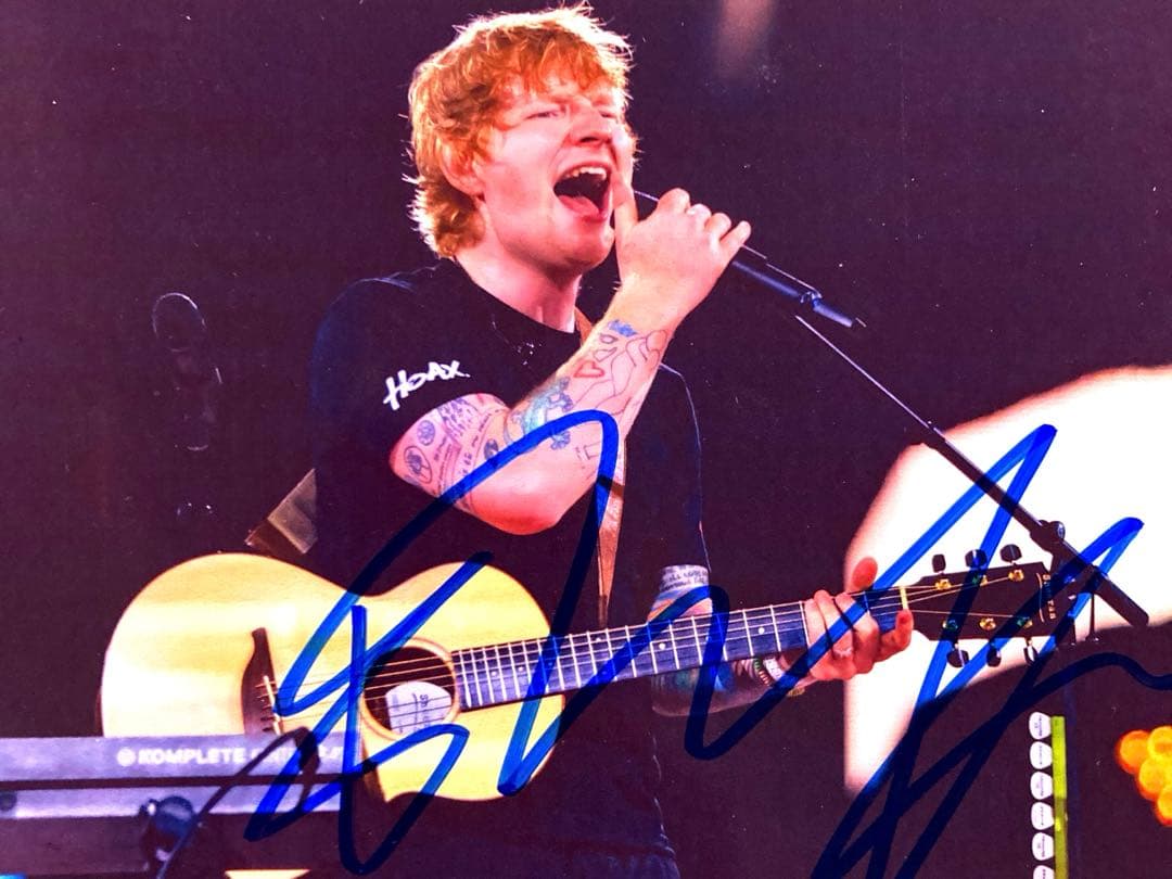 エド・シーラン直筆サイン入り2Lサイズ写真…Ed Sheeran…