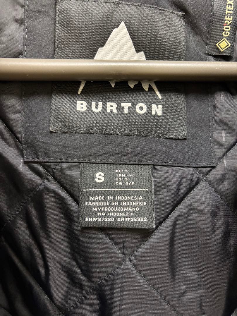BURTON ブラック スノーボードウェア