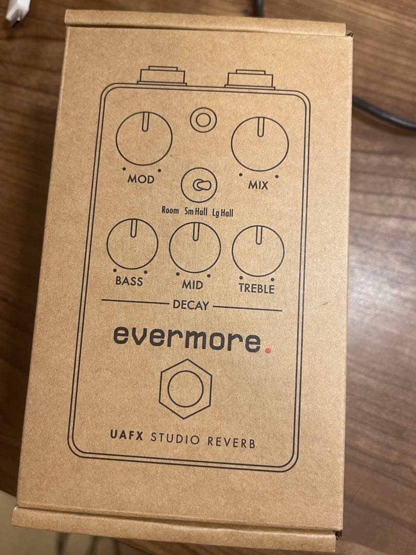 ギター evermore UAFX STUDIO REVERB