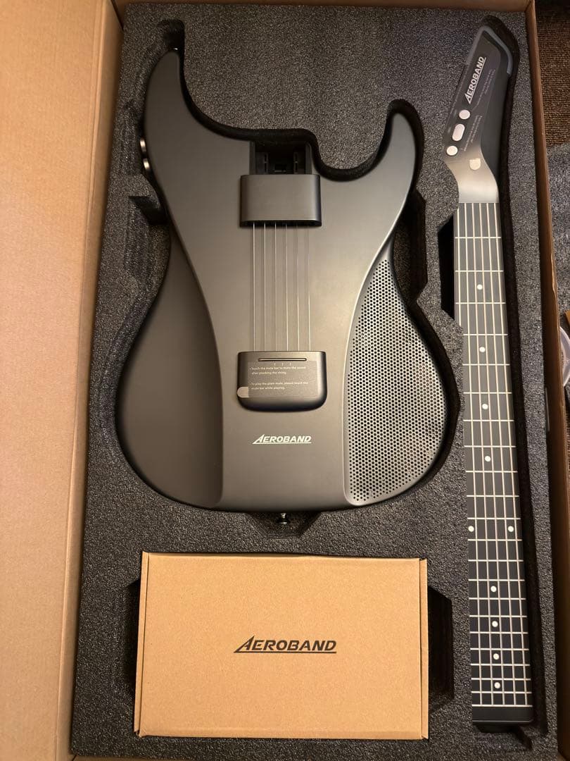 AeroBandGuiter エアロバンドギター 美品 新品弦3セット付