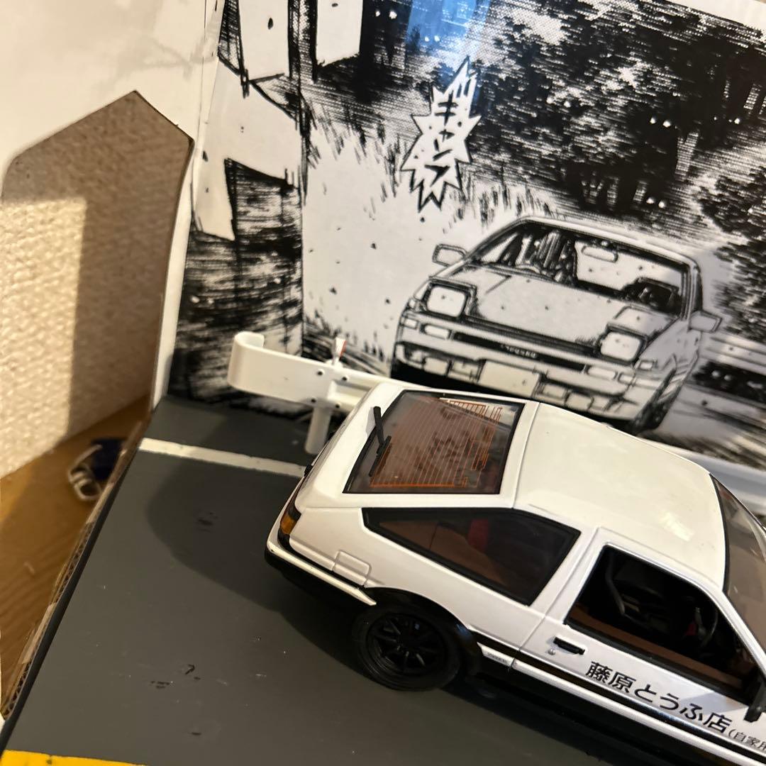 イニシャルD TOYOTA AE86 ミニカー　 台座ネジ欠品　ダイキャスト