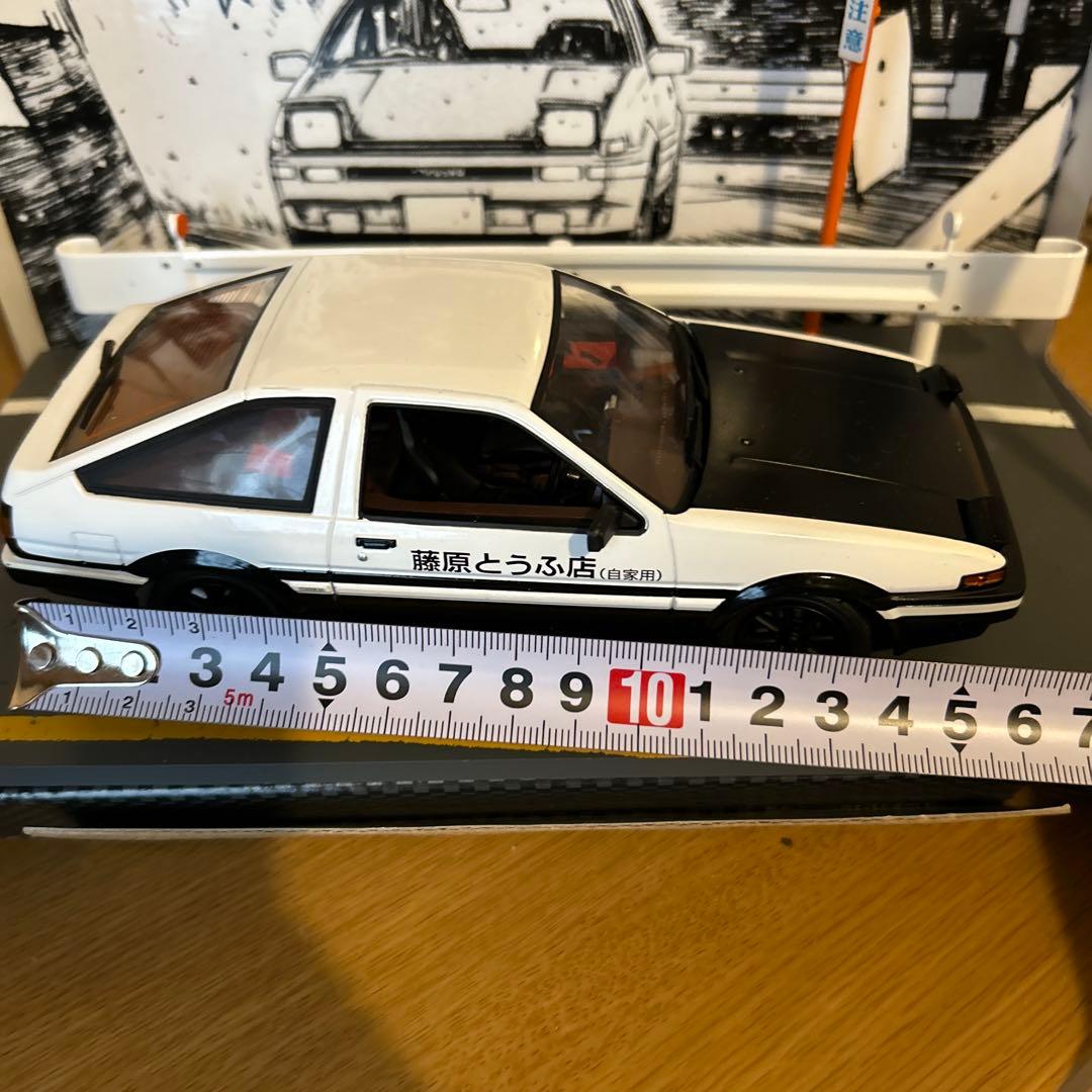 イニシャルD TOYOTA AE86 ミニカー　 台座ネジ欠品　ダイキャスト