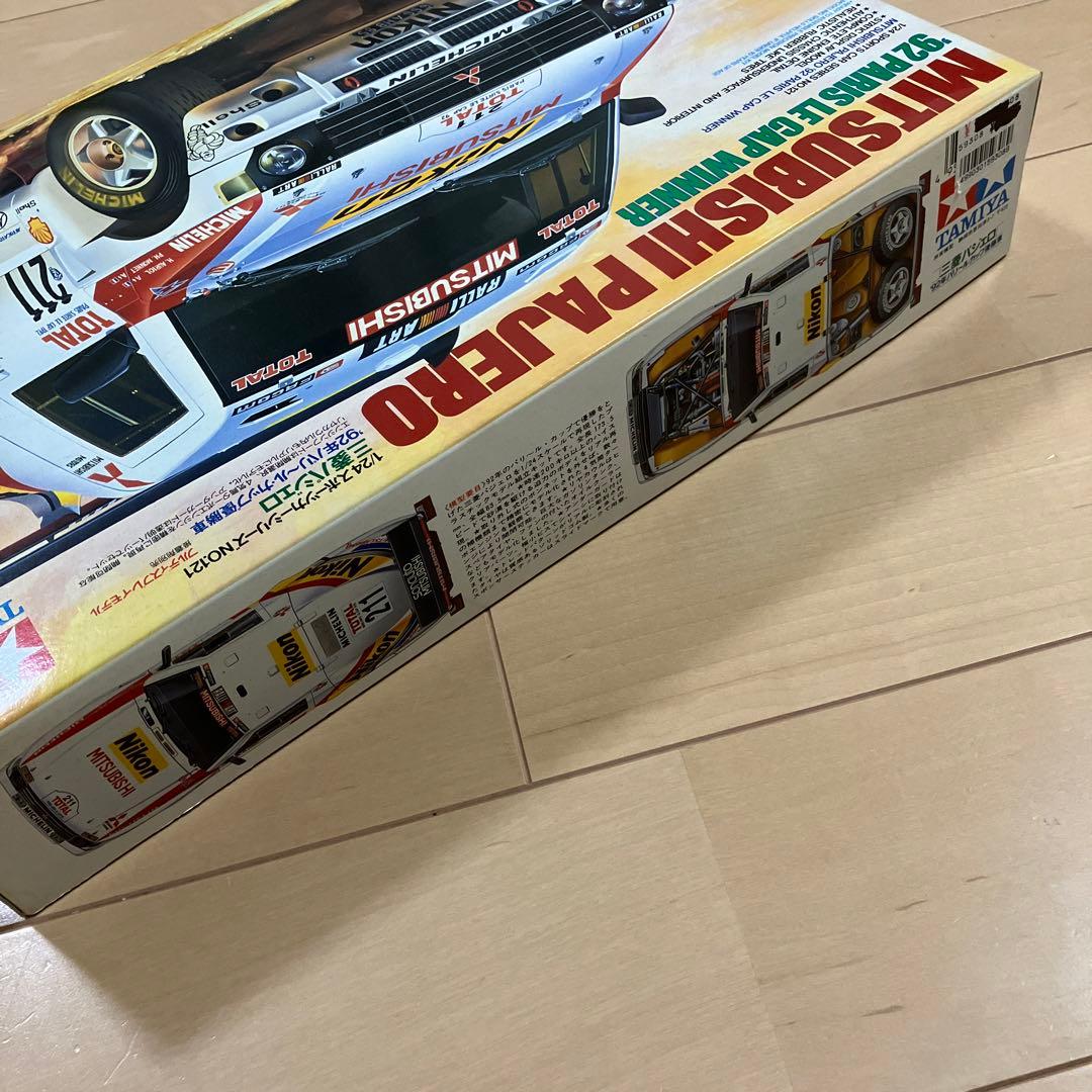 【新品】タミヤ1/24 三菱パジェロ92年パリ〜ル・カップ優勝車 プラモデル