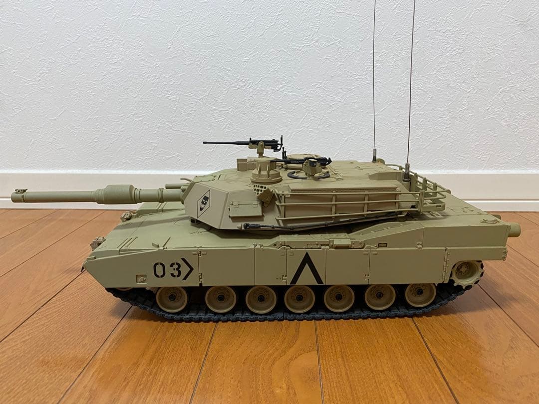 ル*ス様 東京マルイ バトルタンク1/24 アメリカ軍主力戦車 M1 A2 エイ