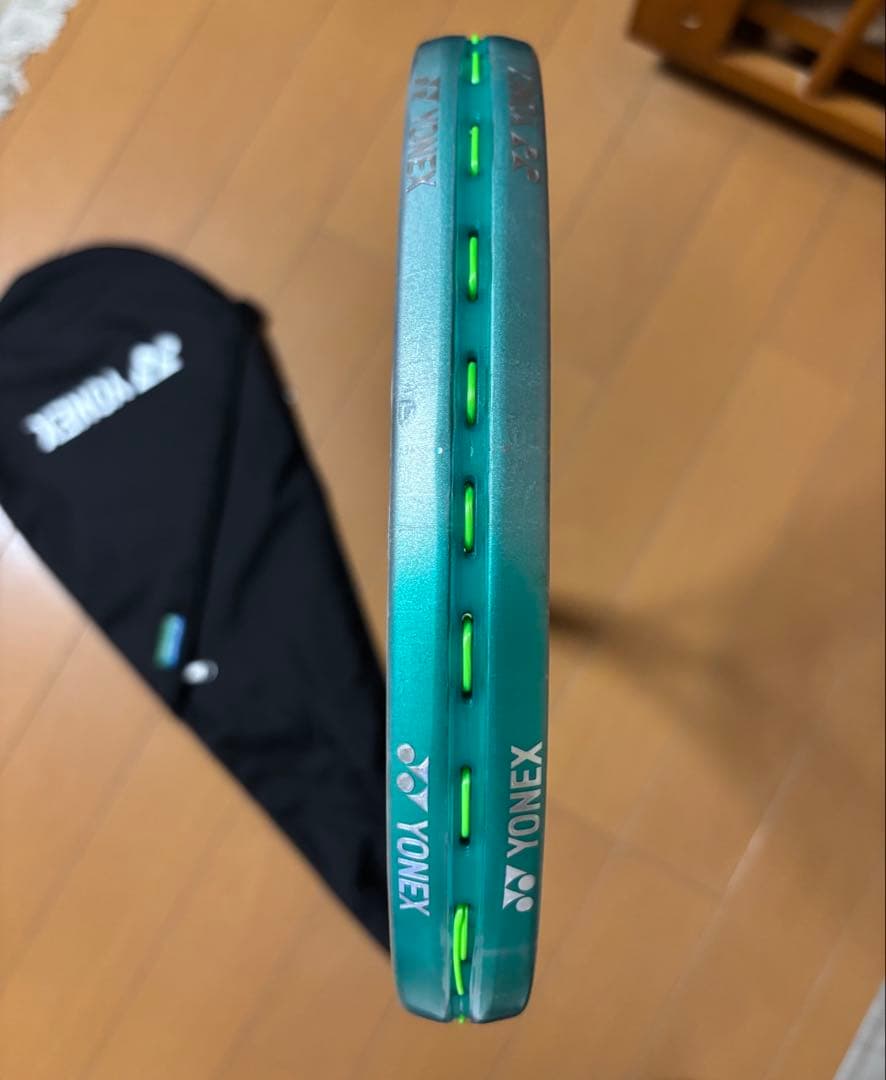 YONEX ボルトレイジ7v UL1