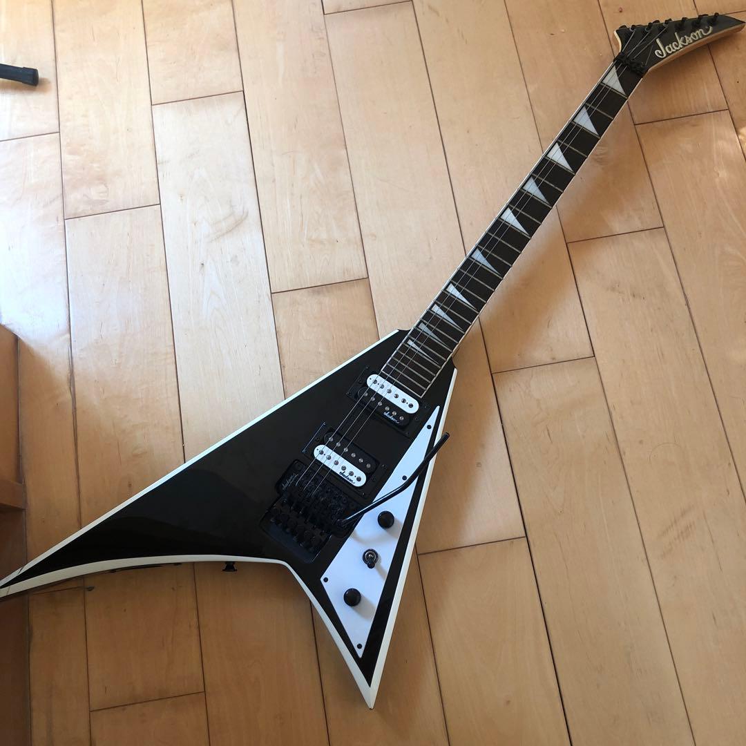 Jackson Rhoads JS32 ランディV　ジャクソン