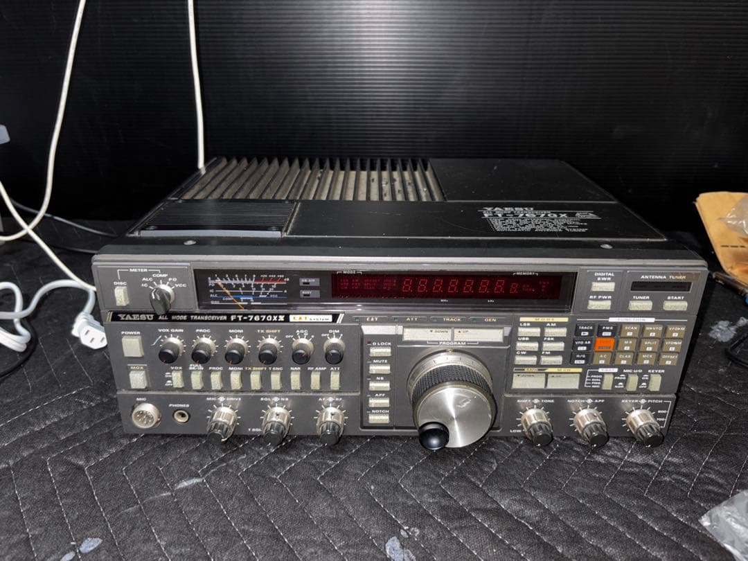 YAESU FT-767GX 【中古/現状品/通電化 動作未確認ジャンク】