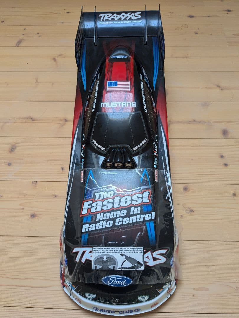 TRAXXAS Funny Car トラクサス　ファニーカー