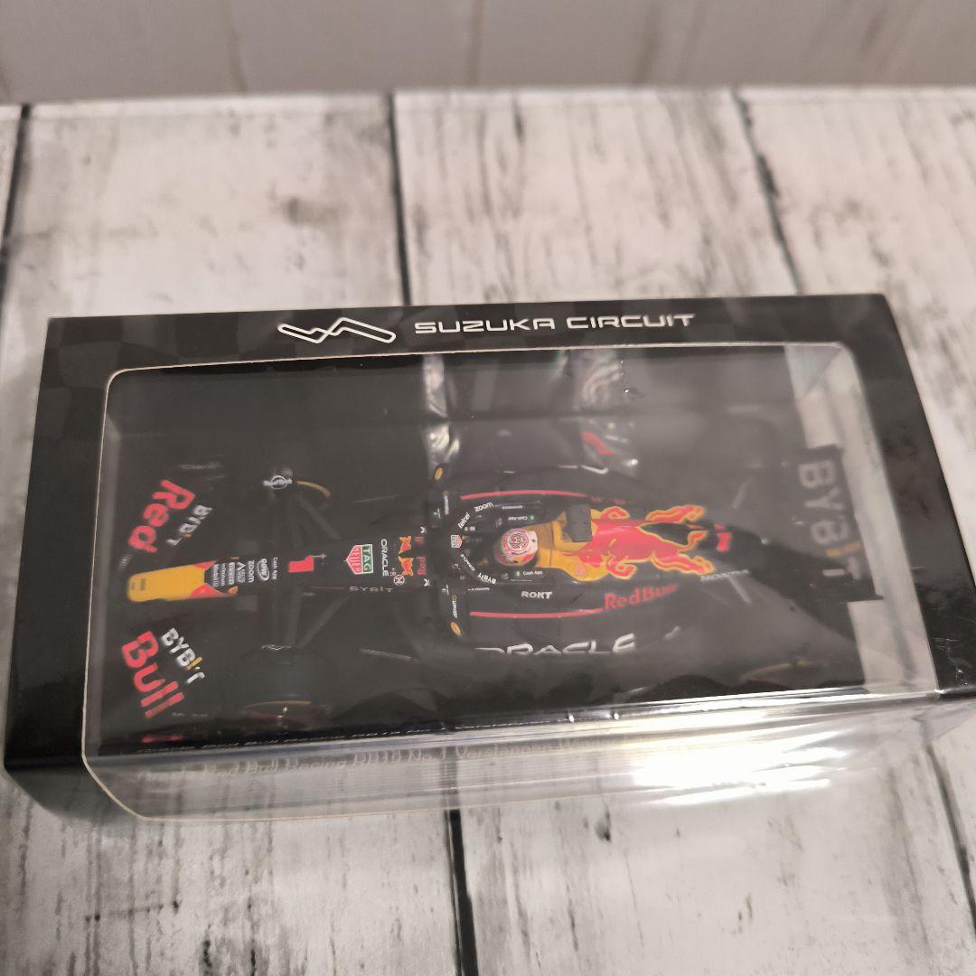 Red Bull Racing RB19 ミニカー　鈴鹿GP2023優勝モデル