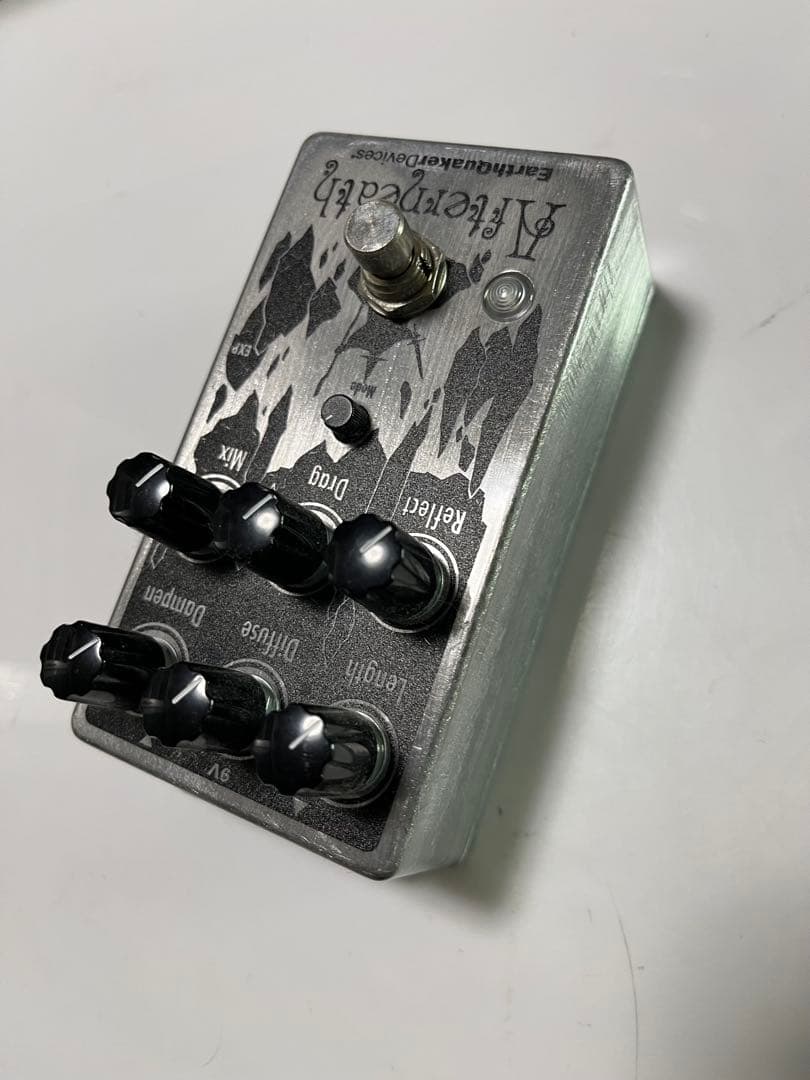 ★ Earth Quaker Devices Afterneath V3試奏のみ