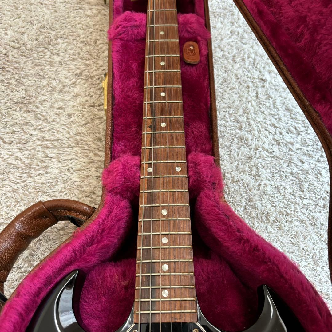 (Tom)美品Gibson SG 1999年製(ギターケース付)ピック4つ