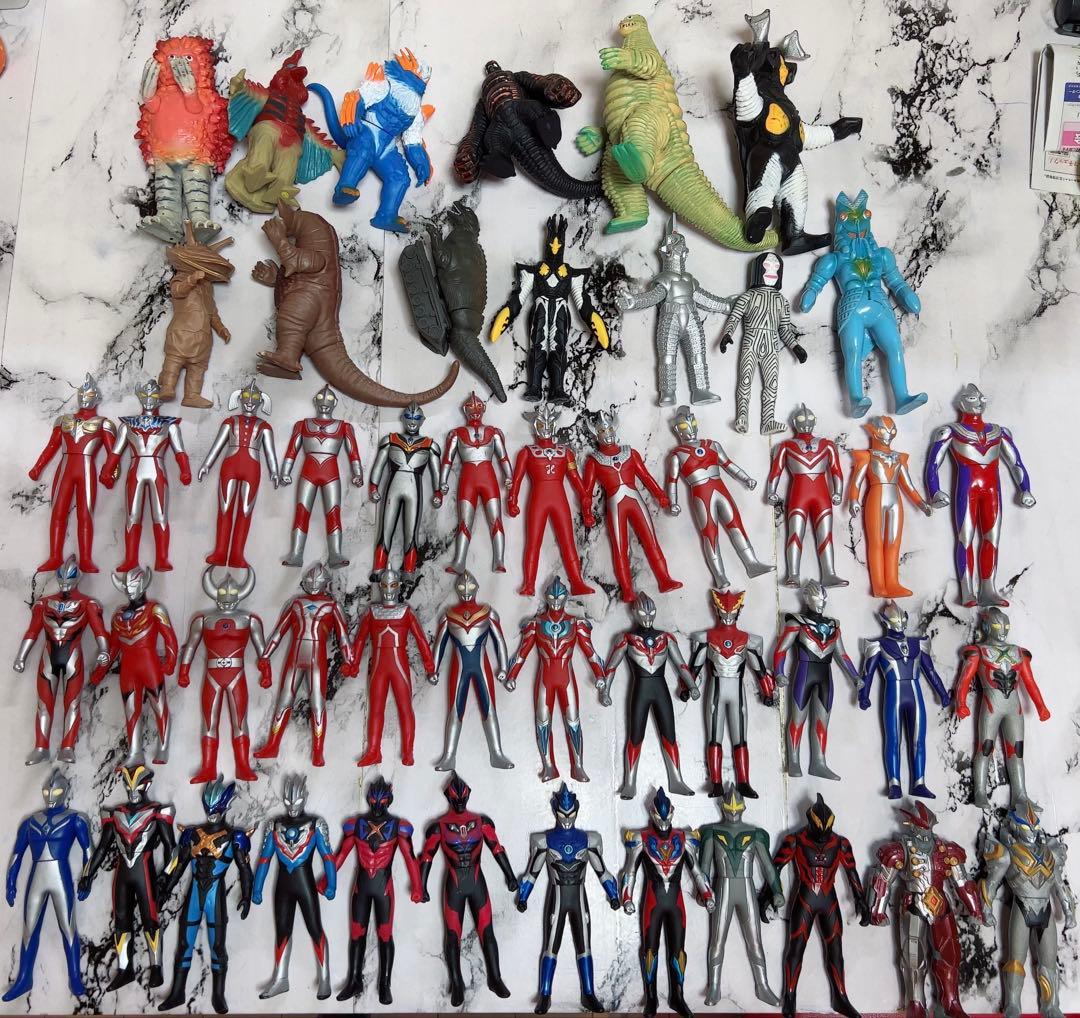 【中古品】ウルトラマンソフビ 49体セット まとめ売り