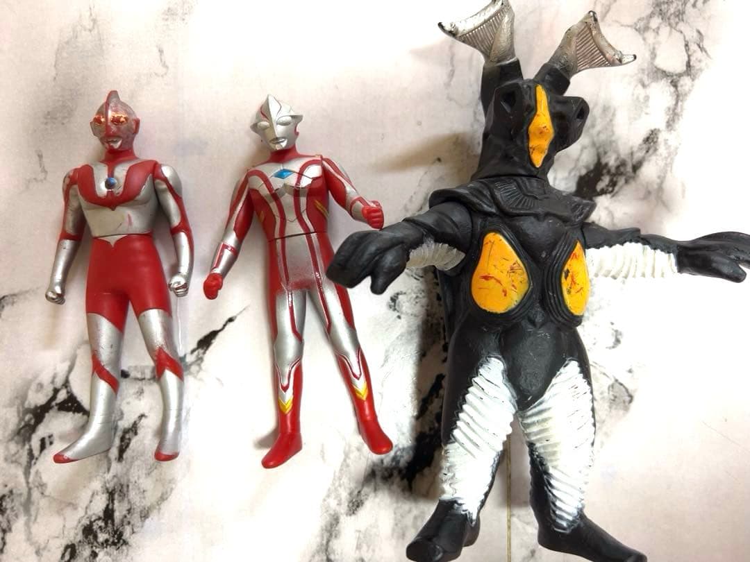 【中古品】ウルトラマンソフビ 49体セット まとめ売り