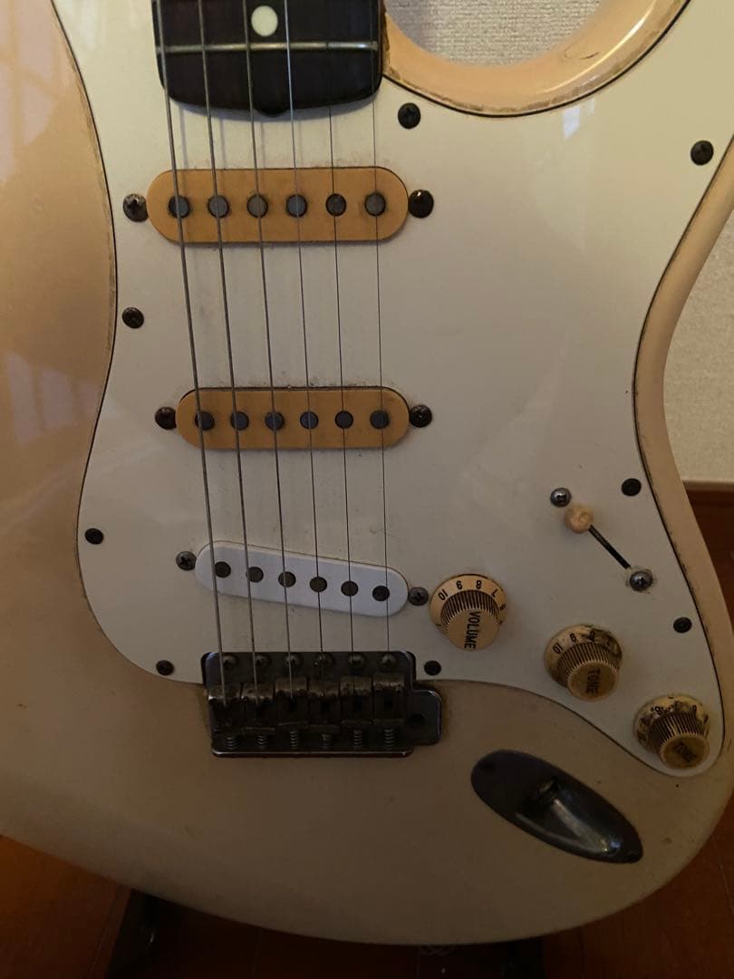 Fender Stratocaster st62-55 Aシリアル、ブリッジはE