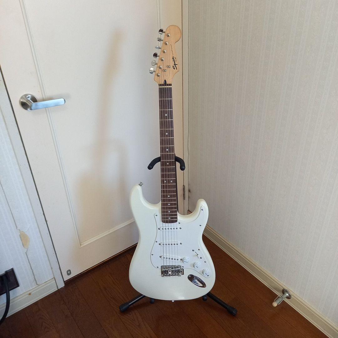 『美品』Squier BY Fender　　BULLET STRAT