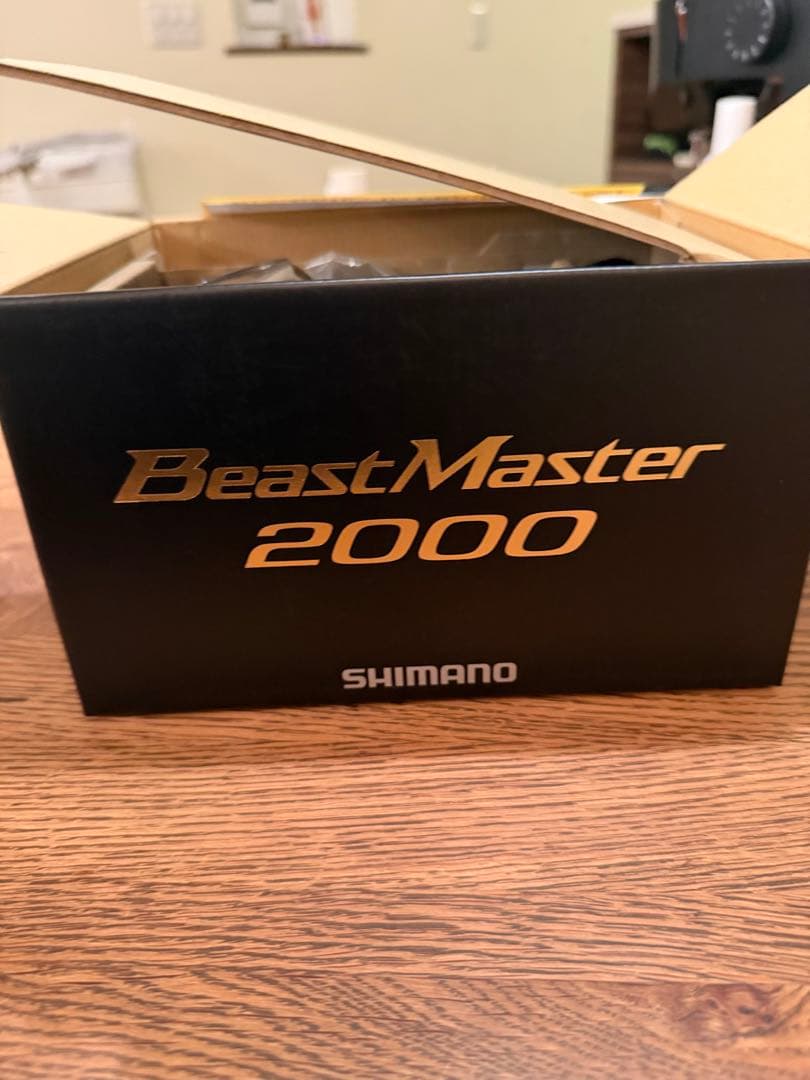 SHIMANO BeastMaster 2000 電動リール