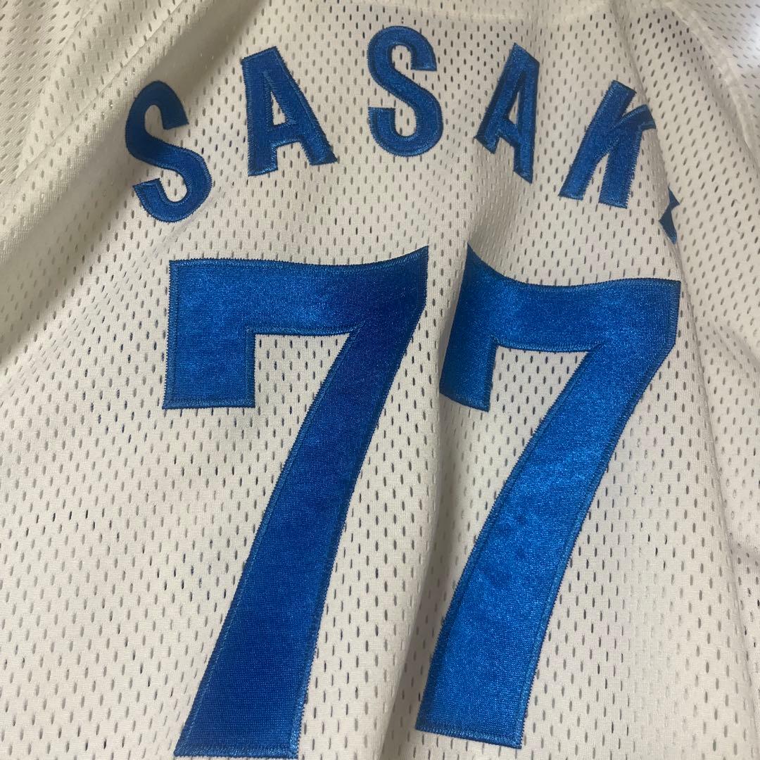 ヒ*ン様 西武ライオンズ　ユニフォーム SASAKI 77