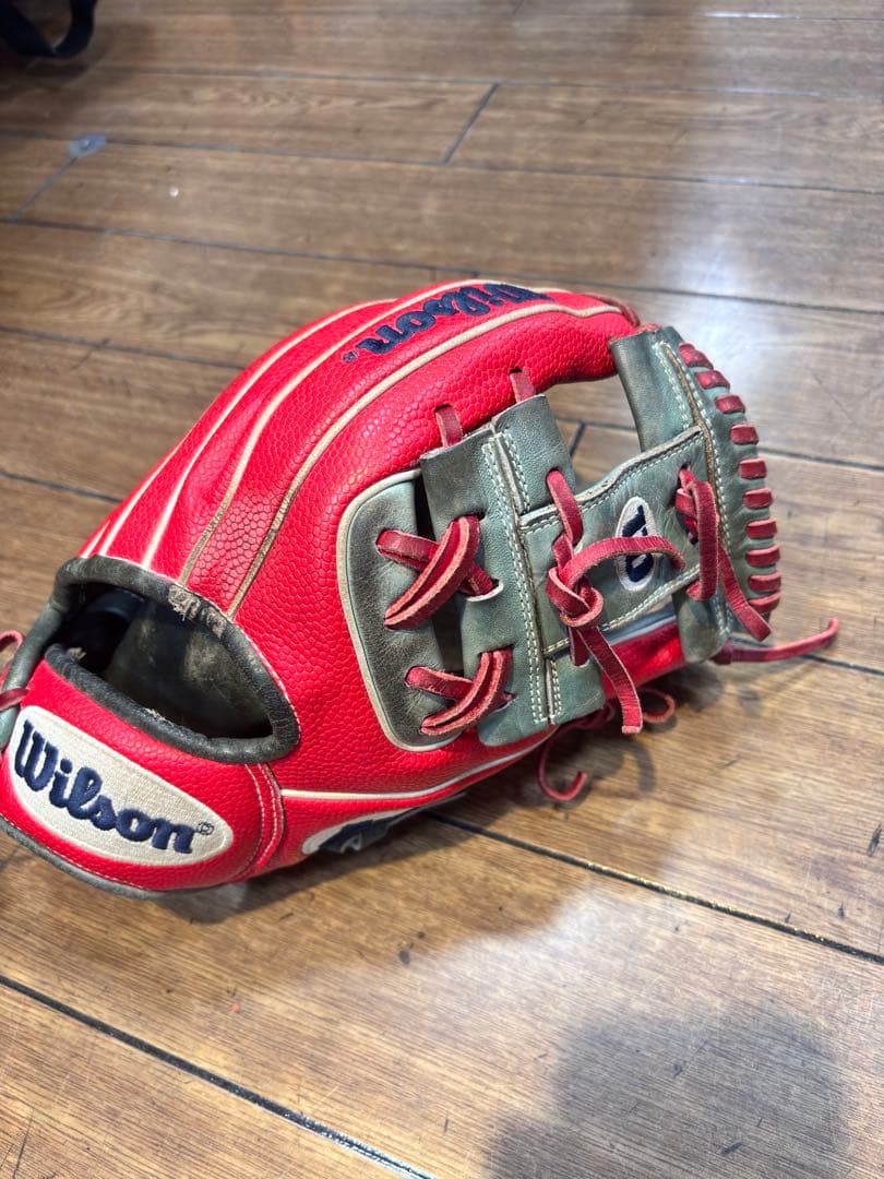 Wilson 軟式グローブ レッド
