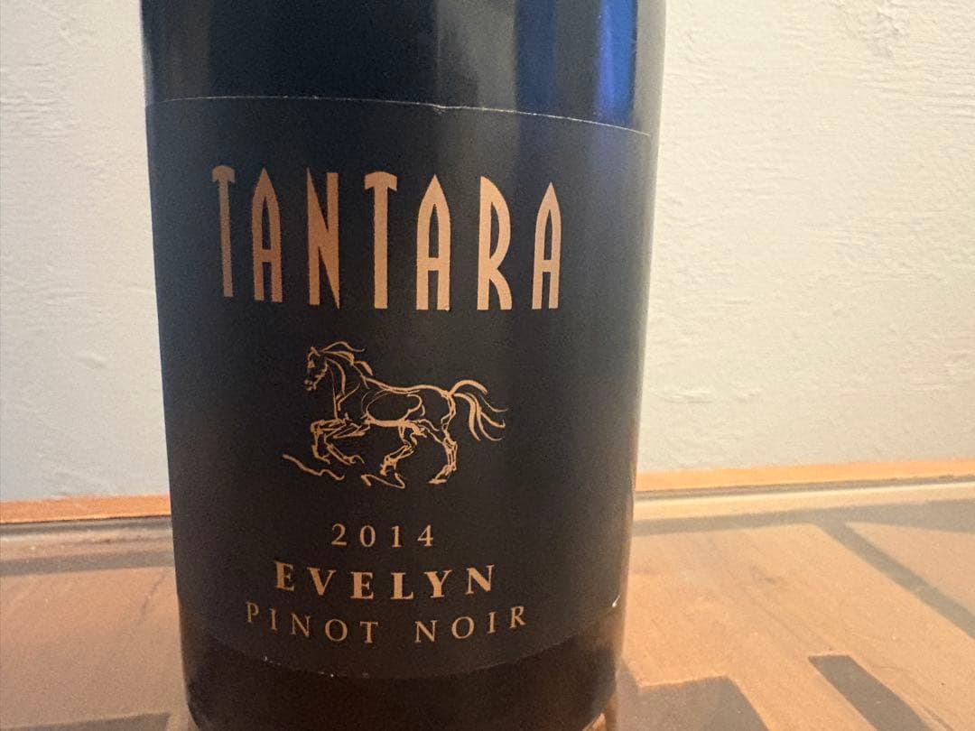 希少TANTARA 2014 Evelyn Pinot Noir