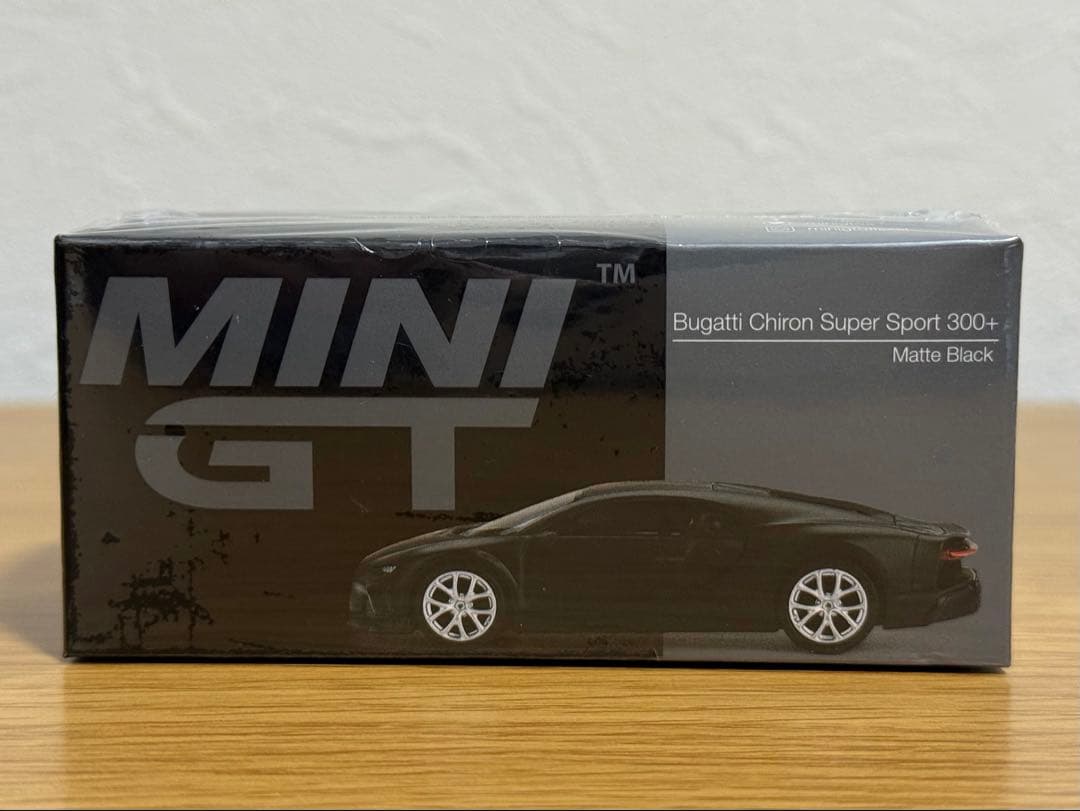 新品未開封 ブガッティ シロン 1/64 MINI GT ミニカー Chiron