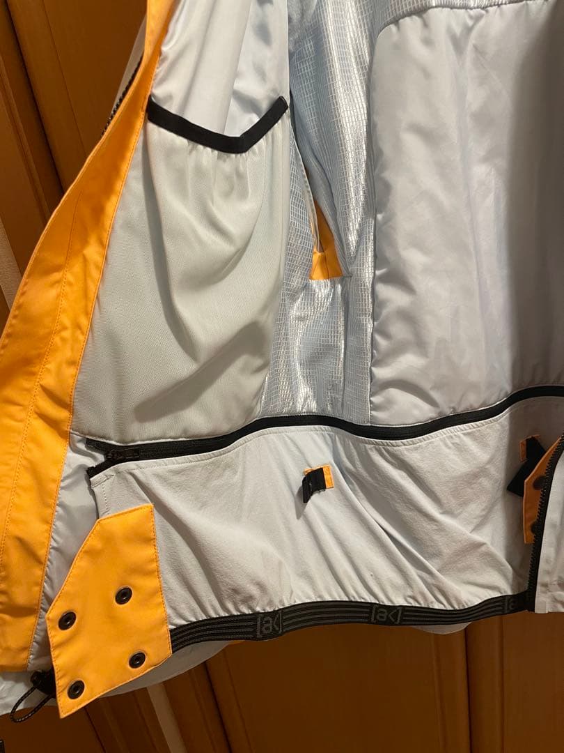 超美品❗️ Burton [ak] GORE-TEX スノーボードジャケット S