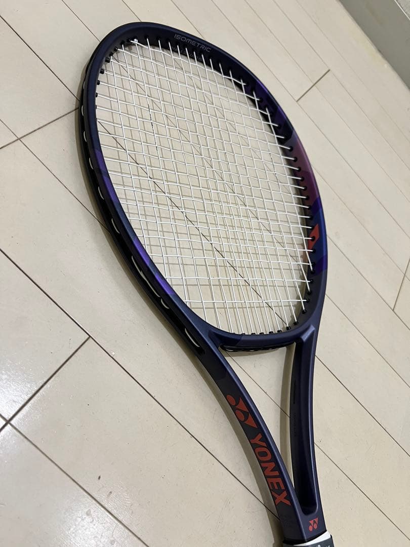 【スキマ男】ヨネックス　ラケット　YONEX PERCEPT 100