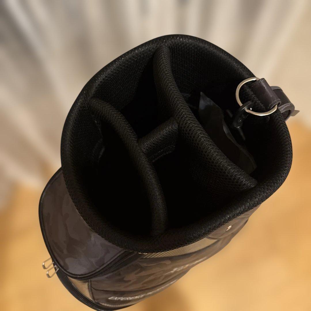 ゼクシオ　新品未使用キャディーバック ９.５インチ