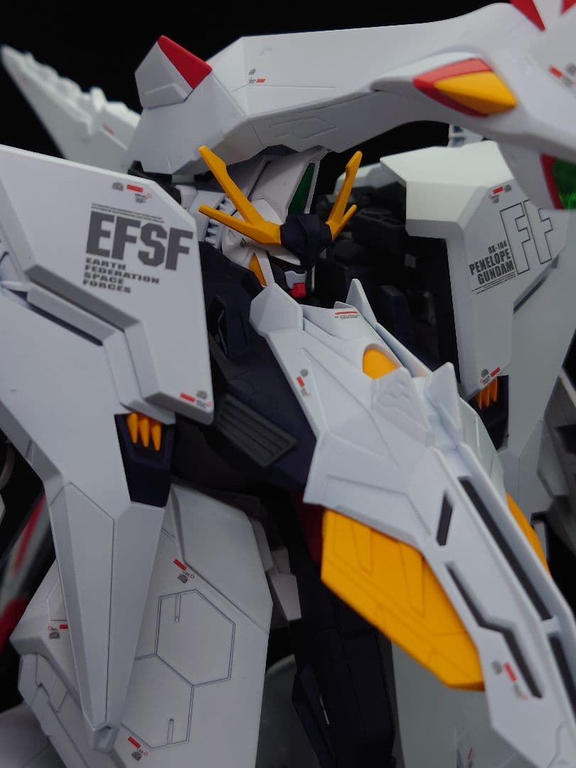 HGUC 1/144 クスィーガンダム ペーネロペー 完成品