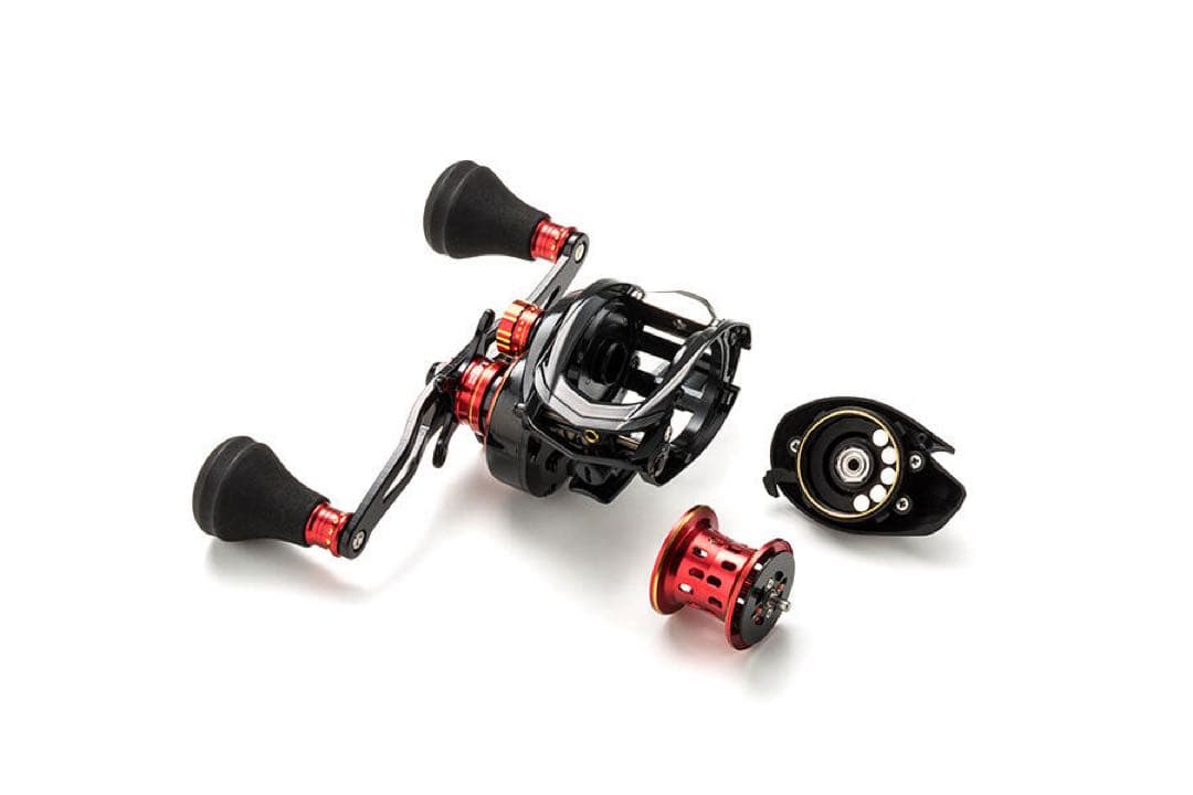 Abu Garcia REVO TRV-L ベイトリール