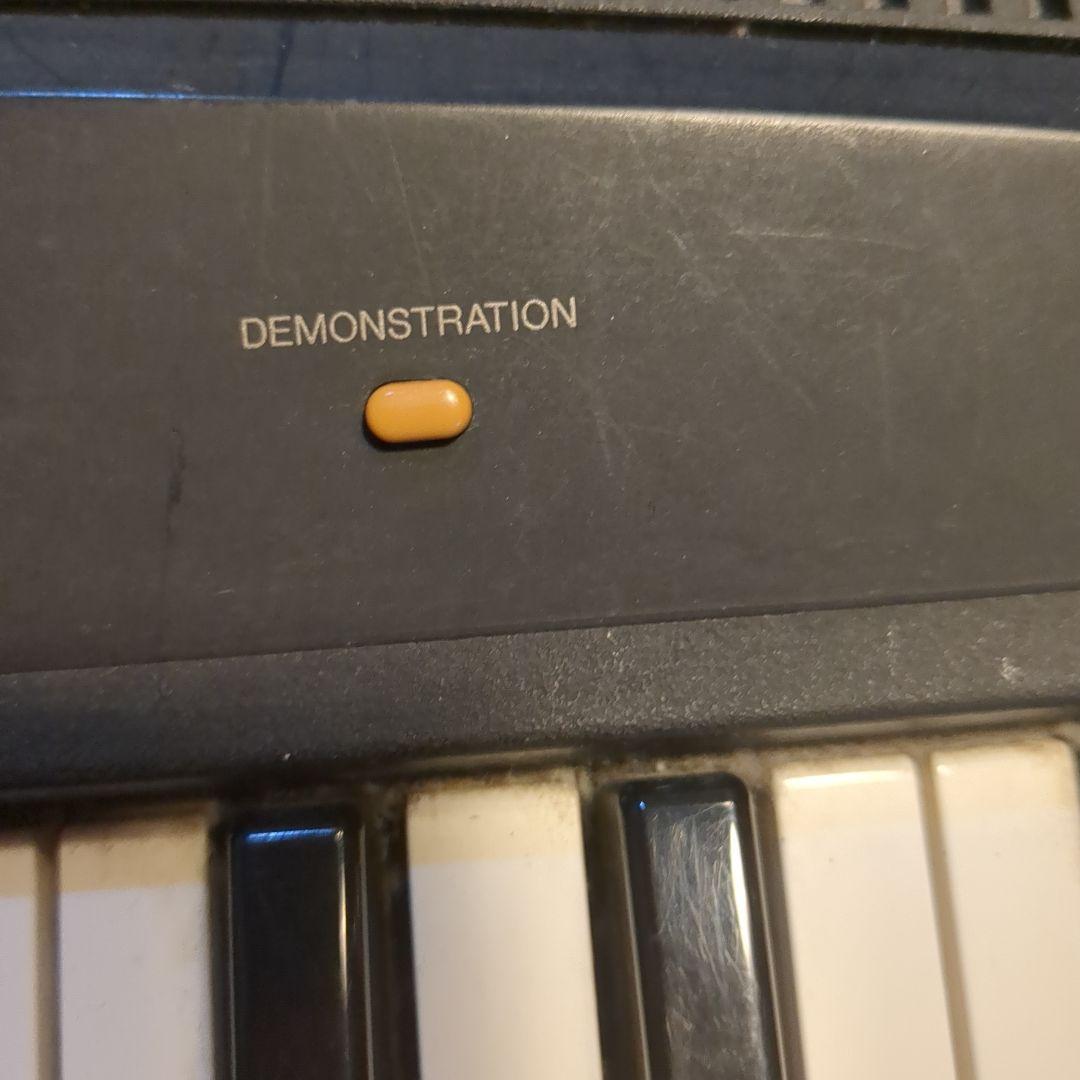 ヤマハ　パーソナル　エレクトリックピアノYPP15