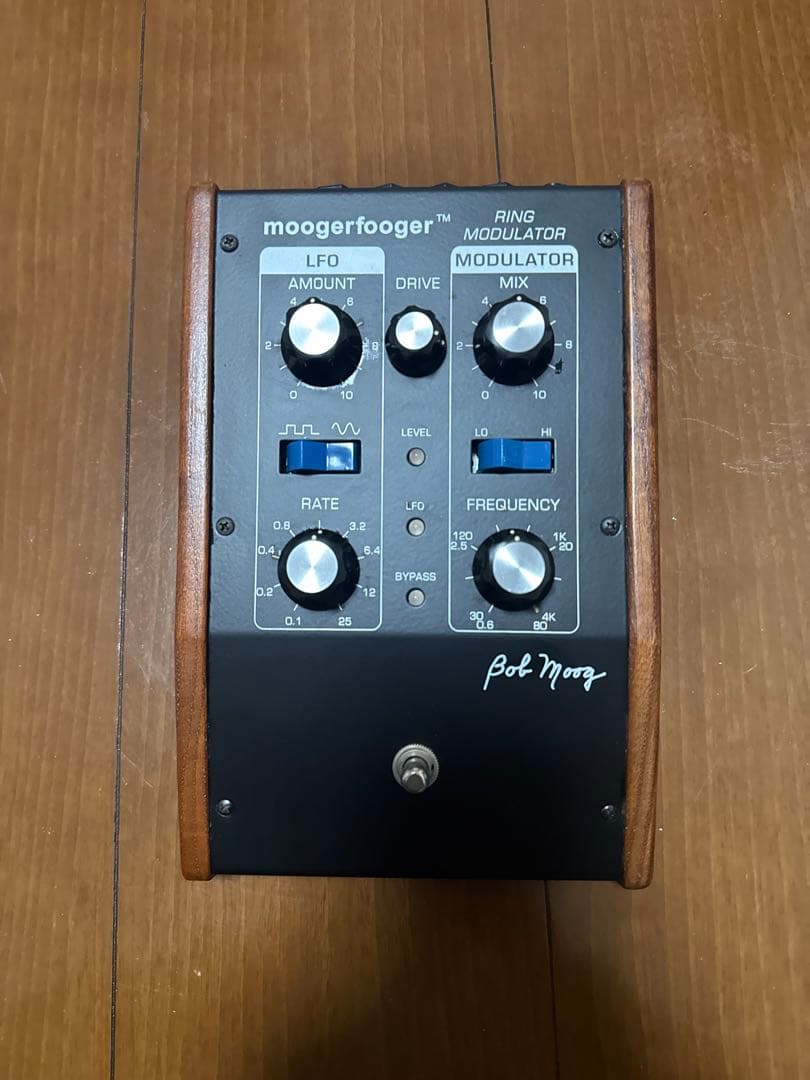 ギター moogerfooger RING MODULATOR MF-102