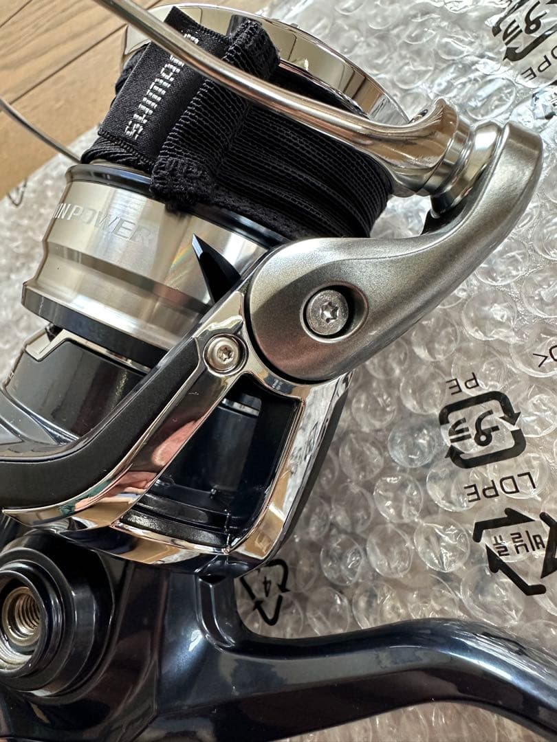 SHIMANO ツインパワーSW14000XG スピニングリール