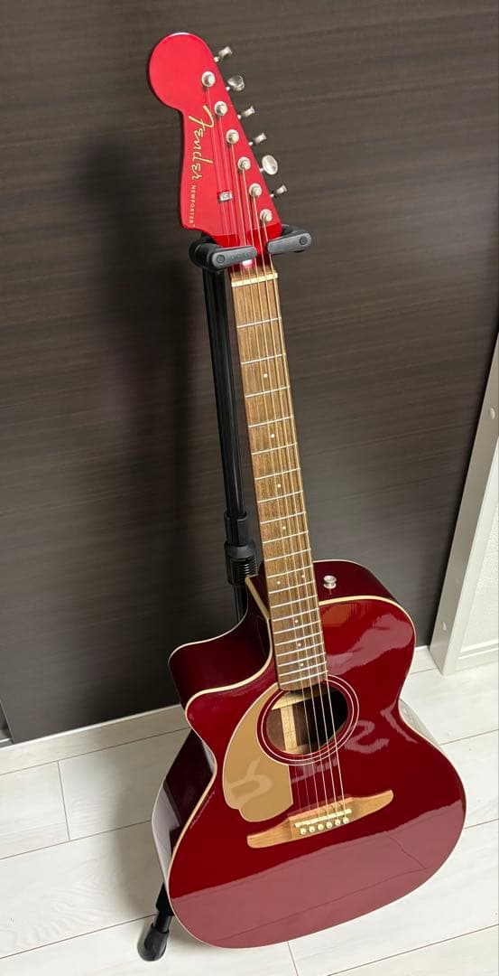 Fender Newporter Player Left-Hand ギグバッグ付