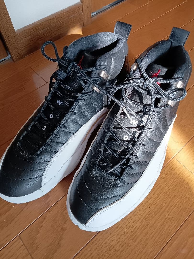 週末価格 新品　AIR JORDAN　スニーカー バッシュ