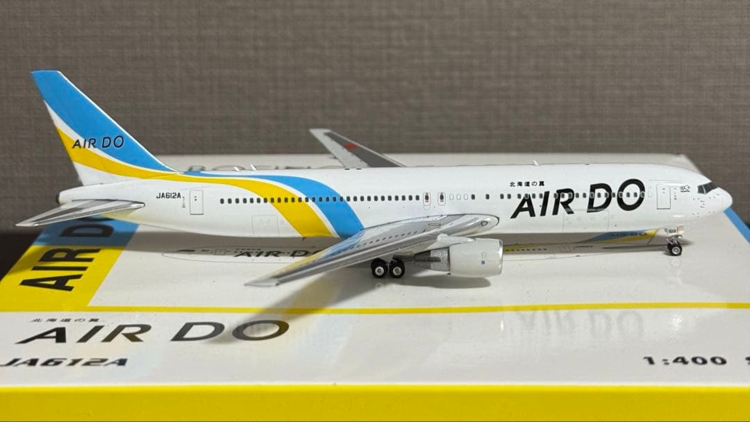航空機・ヘリコプター Phoenix AIR DO B767-300ER JA612A 1/400