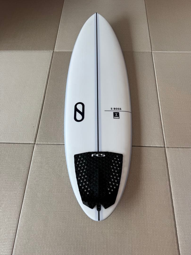 ファイヤーワイヤー SBOSS 5'6\" 27.6L 離島以外送料込み