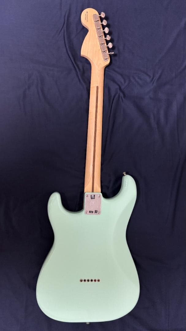 ギター Fender Tom Delonge Stratocaster
