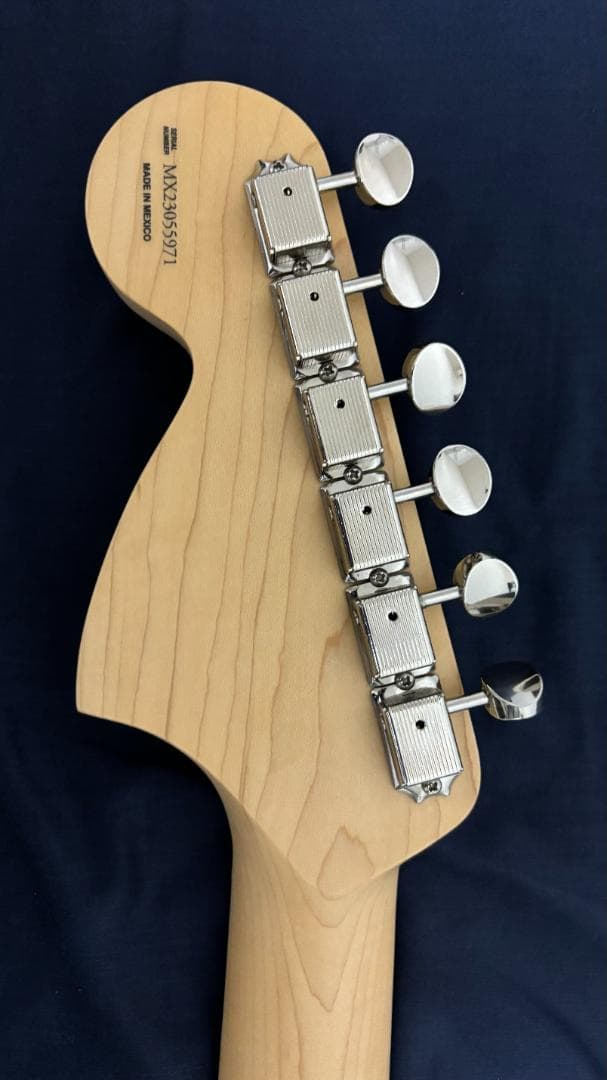 ギター Fender Tom Delonge Stratocaster