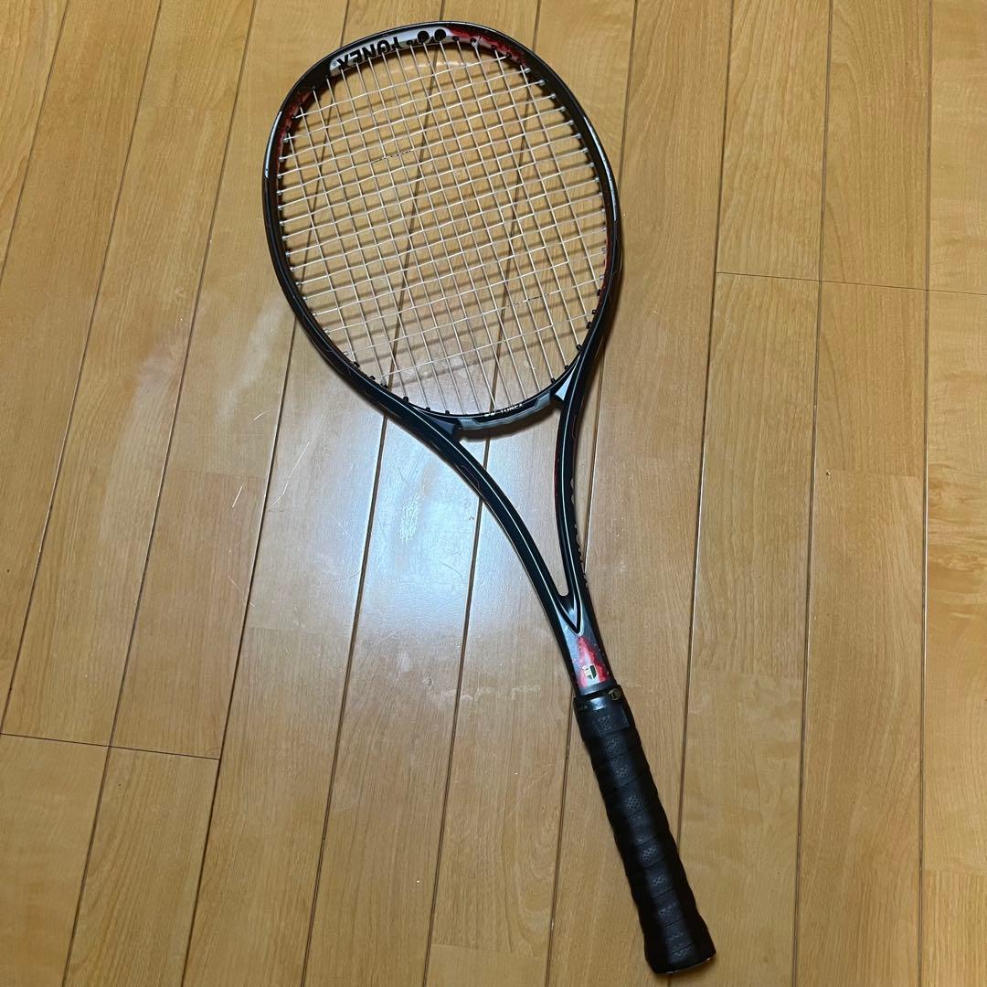YONEX GEOBREAK 70VS 軟式用テニスラケット ブラック×レッド