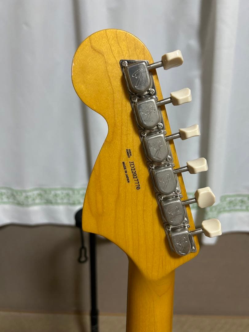 ギター fender made in japan CHAR MUSTANG