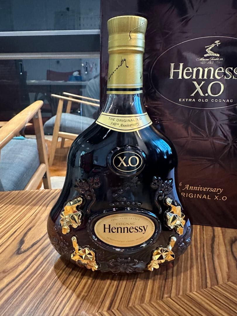 Hennessy XO 140周年記念限定版 700ml
