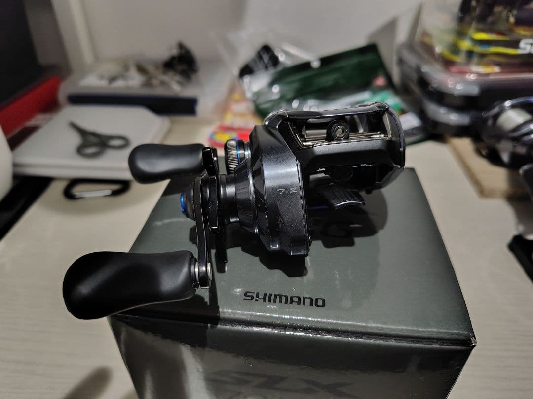 リール SHIMANO SLX 70HG