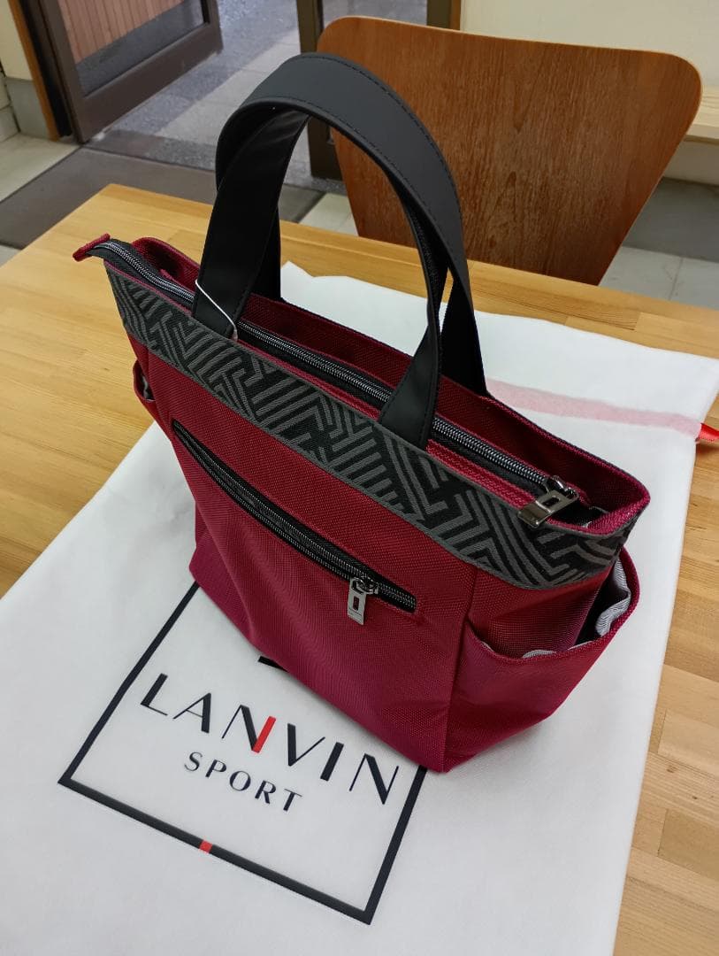 2025年モデル★未使用品　LANVIN SPORTハンドバック