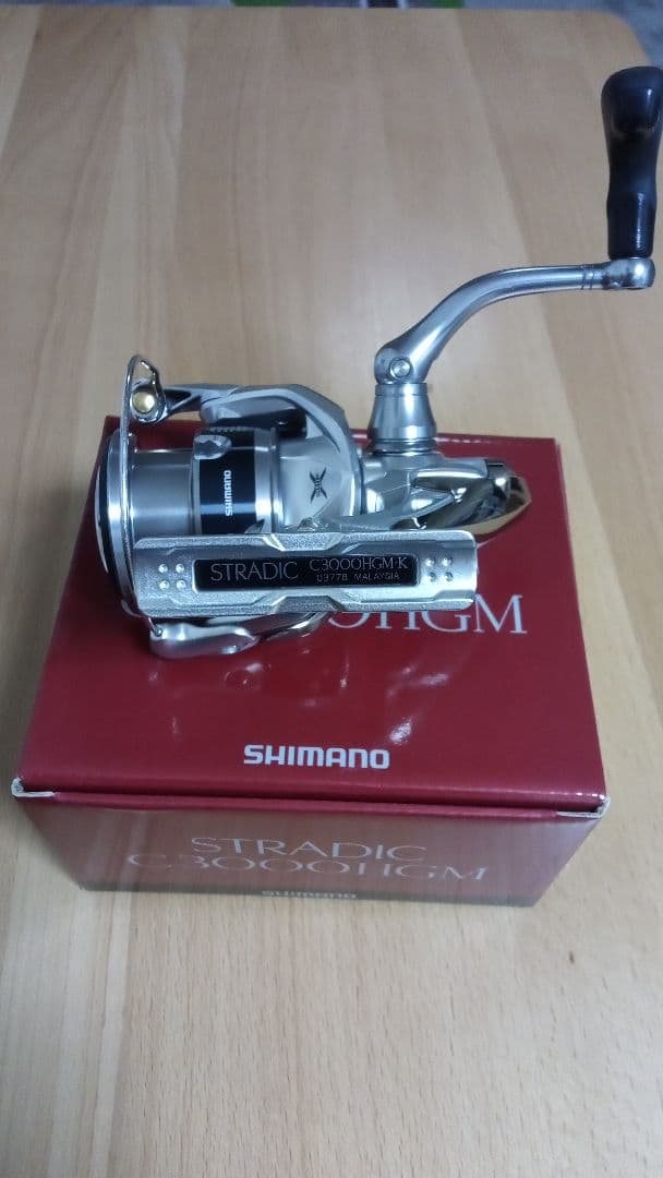 SHIMANO STRADIC C3000HGM ストラディック　中古