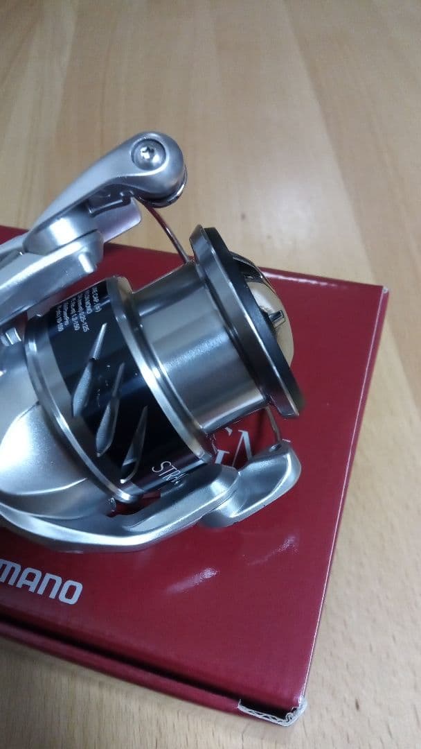 SHIMANO STRADIC C3000HGM ストラディック　中古
